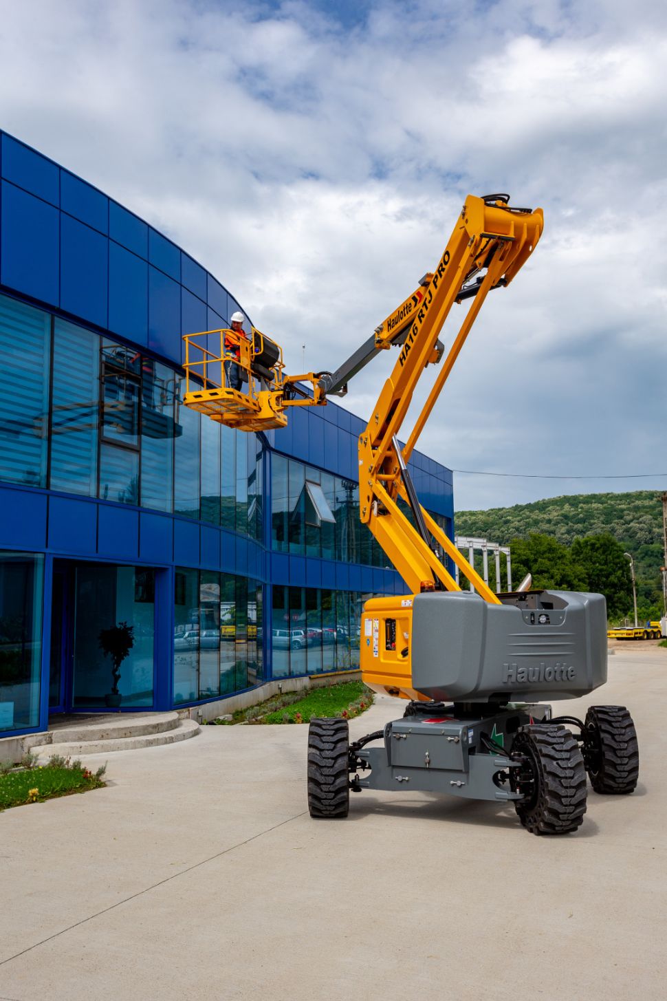 Front Page | Haulotte Singapore Pte. Ltd. | Singapore